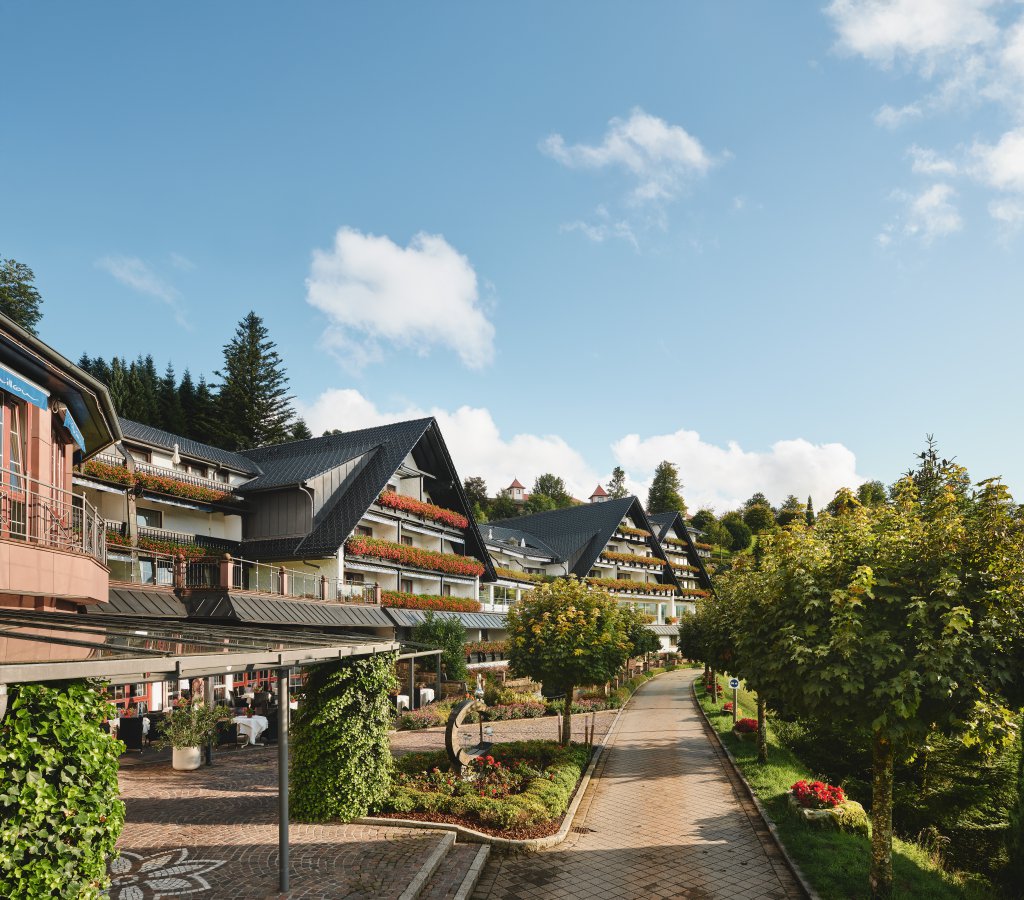 Your 5 star superior hotel in the Black Forest - Relais & Châteaux ...