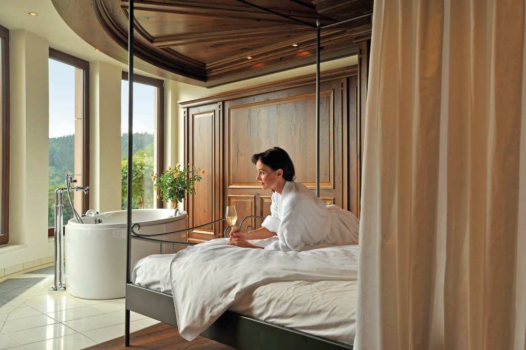 Spa pleasure for two - Relais & Châteaux Hotel Dollenberg