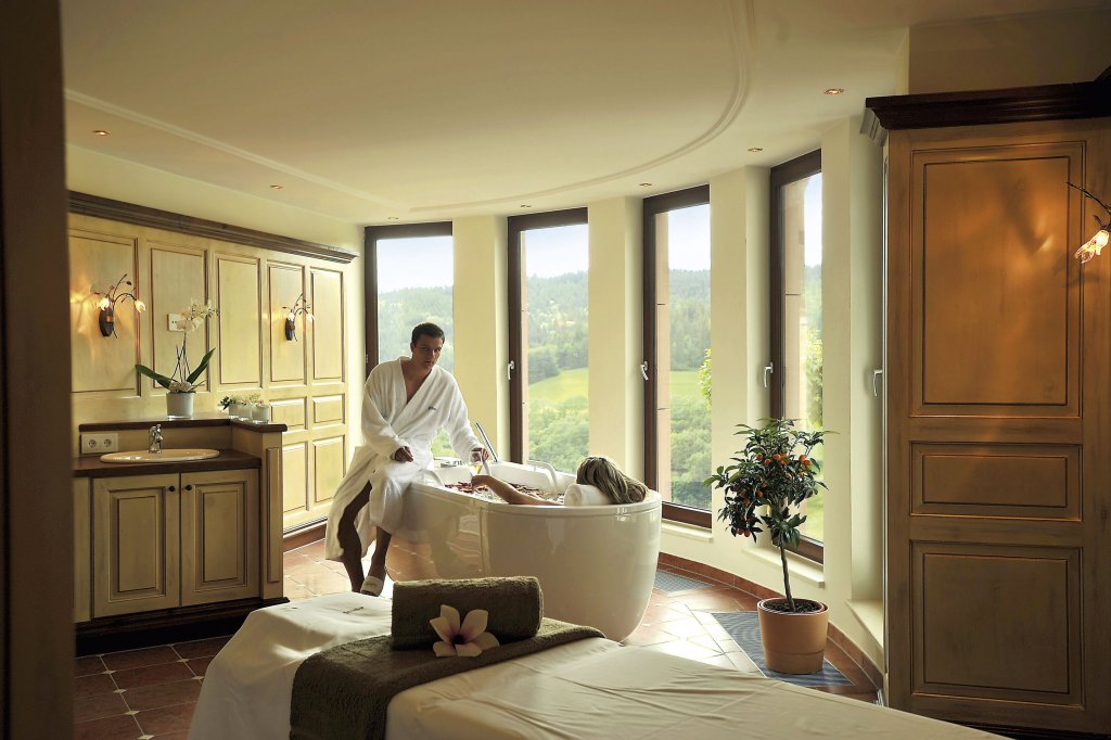 Spa pleasure for two - Relais & Châteaux Hotel Dollenberg