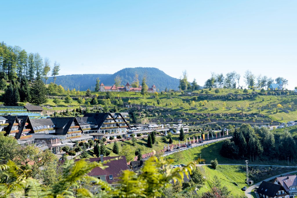 Ihr 5 Sterne Superior Hotel im Schwarzwald - Relais & Châteaux Hotel ...